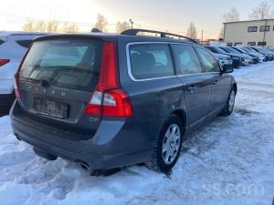 Pelēks Volvo V70 2012 Rīga, ar dzinēja tilpumu 2.40 L un nobraukumu 315 tūkst. km par 6500 €, foto 6 vietnē AUTOMOTO.COM.LV