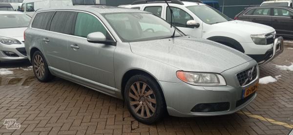 Grey Volvo V70 2012 in Kaunas, with an engine capacity of 2.00 L and mileage of 265 thousand km for 5900 €, photo 1 on AUTOMOTO.COM.LV