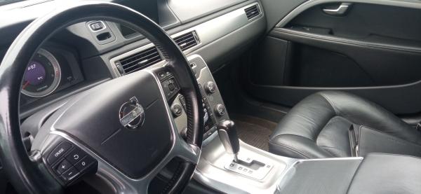 Grey Volvo V70 2012 in Kaunas, with an engine capacity of 2.00 L and mileage of 265 thousand km for 5900 €, photo 7 on AUTOMOTO.COM.LV
