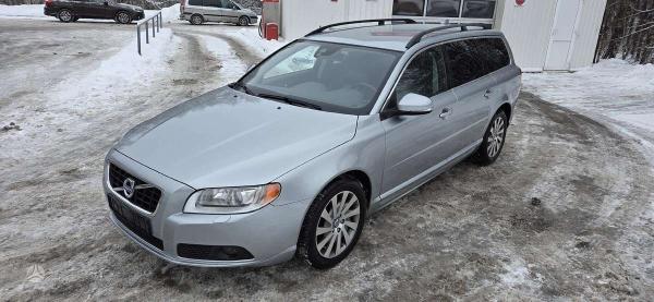 Grey Volvo V70 2012 in Kaunas, with an engine capacity of 1.98 L and mileage of 264 thousand km for 5950 €, photo 8 on AUTOMOTO.COM.LV