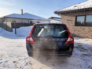 Grey Volvo V70 2012 in Siauliai, with an engine capacity of 1.98 L and mileage of 287 thousand km for 4999 €, photo 8 on AUTOMOTO.COM.LV