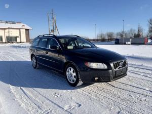 Pelēks Volvo V70 2012 Šauļi, ar dzinēja tilpumu 1.98 L un nobraukumu 287 tūkst. km par 5290 €, foto 2 vietnē AUTOMOTO.COM.LV