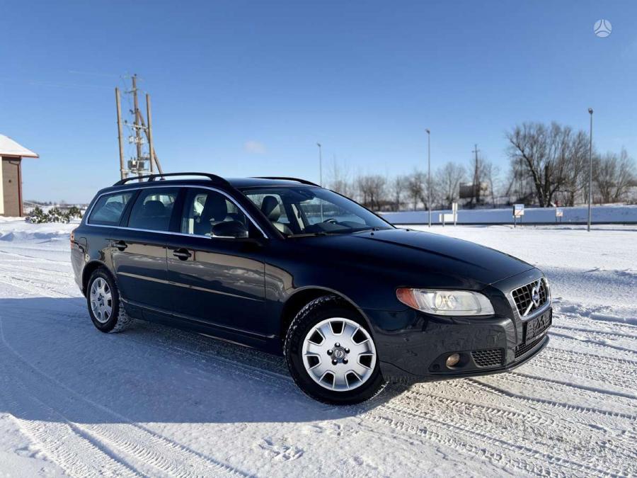 Pelēks Volvo V70 2012 Šauļi, ar dzinēja tilpumu 1.98 L un nobraukumu 287 tūkst. km par 5290 €, foto 7 vietnē AUTOMOTO.COM.LV