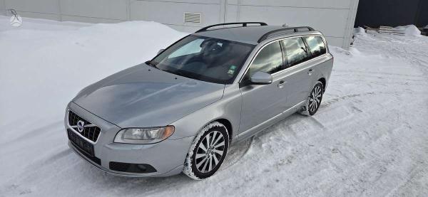 Grey Volvo V70 2012 in Kaunas, with an engine capacity of 1.98 L and mileage of 271 thousand km for 5850 €, photo 5 on AUTOMOTO.COM.LV