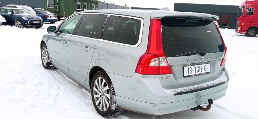 Grey Volvo V70 2012 in Kaunas, with an engine capacity of 2.00 L and mileage of 265 thousand km for 5550 €, photo 7 on AUTOMOTO.COM.LV