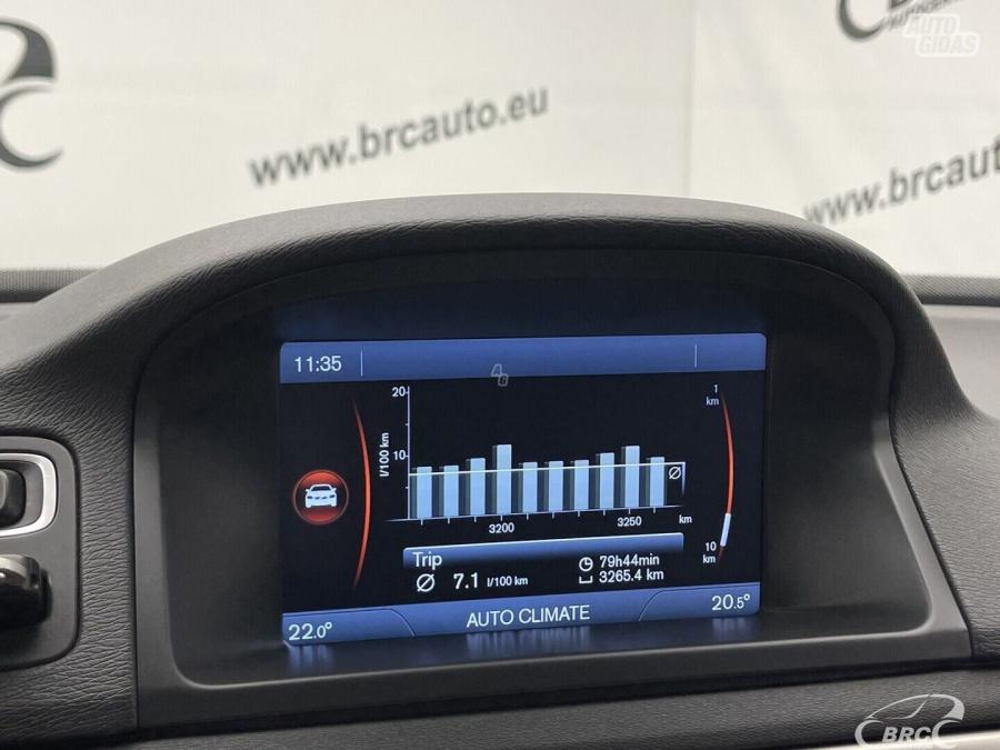 Grey Volvo V70 2012 in Avizieniai, with an engine capacity of 1.60 L and mileage of 321 thousand km for 5500 €, photo 38 on AUTOMOTO.COM.LV