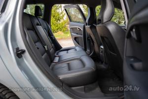Pelēks Volvo V70 2012 Paide, ar dzinēja tilpumu 2.40 L un nobraukumu 264 tūkst. km par 8490 €, foto 22 vietnē AUTOMOTO.COM.LV