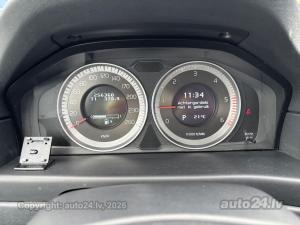 Grey Volvo V70 2012 in Paide, with an engine capacity of 2.00 L and mileage of 256 thousand km for 7390 €, photo 14 on AUTOMOTO.COM.LV