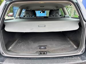 Grey Volvo V70 2012 in Paide, with an engine capacity of 2.00 L and mileage of 256 thousand km for 7390 €, photo 16 on AUTOMOTO.COM.LV