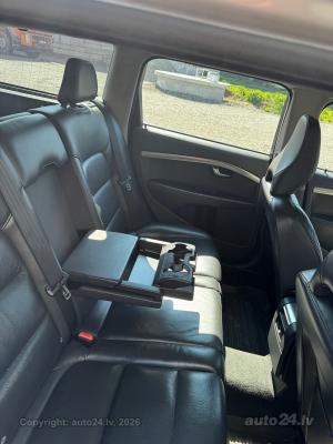 Pelēks Volvo V70 2012 Tallina, ar dzinēja tilpumu 1.60 L un nobraukumu 328 tūkst. km par 5000 €, foto 12 vietnē AUTOMOTO.COM.LV