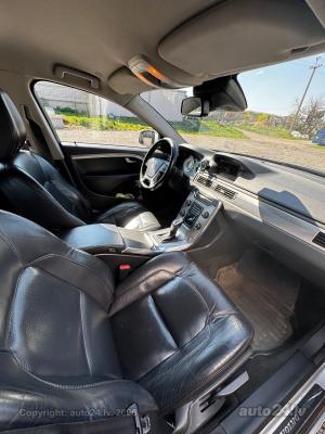 Pelēks Volvo V70 2012 Tallina, ar dzinēja tilpumu 1.60 L un nobraukumu 328 tūkst. km par 5000 €, foto 14 vietnē AUTOMOTO.COM.LV