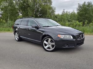 Grey Volvo V70 2012 in Kaunas, with an engine capacity of 2.00 L and mileage of 264 thousand km for 6850 €, photo 3 on AUTOMOTO.COM.LV