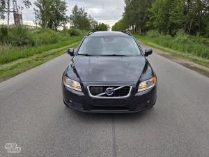 Grey Volvo V70 2012 in Kaunas, with an engine capacity of 2.00 L and mileage of 264 thousand km for 6850 €, photo 10 on AUTOMOTO.COM.LV