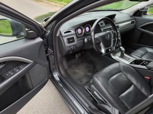 Grey Volvo V70 2012 in Kaunas, with an engine capacity of 2.00 L and mileage of 264 thousand km for 6850 €, photo 11 on AUTOMOTO.COM.LV