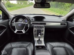 Grey Volvo V70 2012 in Kaunas, with an engine capacity of 2.00 L and mileage of 264 thousand km for 6850 €, photo 15 on AUTOMOTO.COM.LV