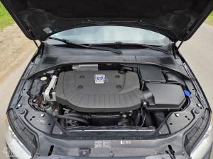 Grey Volvo V70 2012 in Kaunas, with an engine capacity of 2.00 L and mileage of 264 thousand km for 6850 €, photo 21 on AUTOMOTO.COM.LV