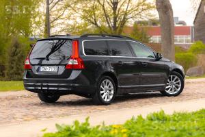 Pelēks Volvo V70 2012 Jelgava, ar dzinēja tilpumu 2.00 L un nobraukumu 0 tūkst. km par 6450 €, foto 4 vietnē AUTOMOTO.COM.LV
