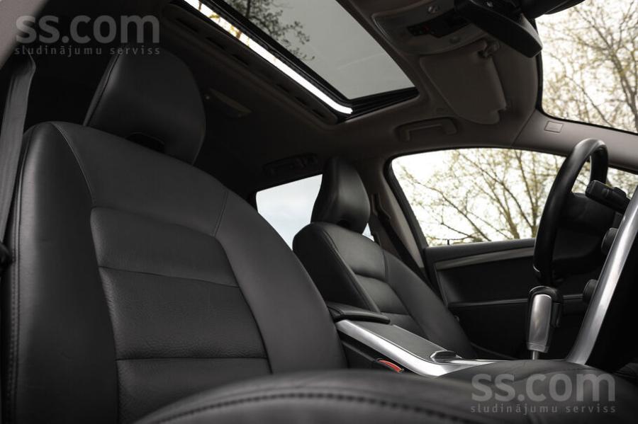 Pelēks Volvo V70 2012 Jelgava, ar dzinēja tilpumu 2.00 L un nobraukumu 0 tūkst. km par 6450 €, foto 9 vietnē AUTOMOTO.COM.LV