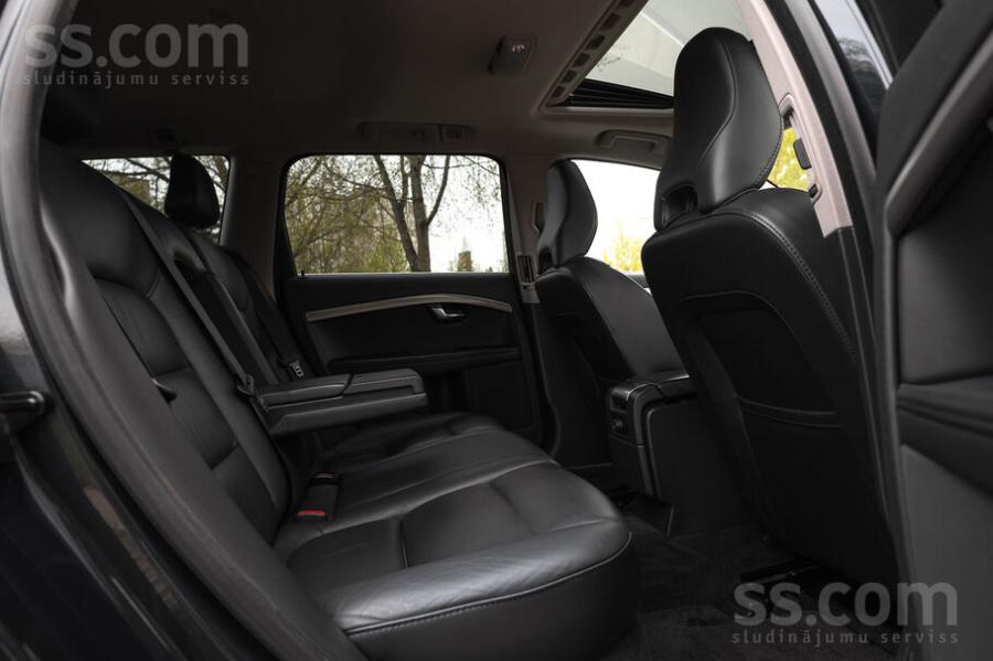 Pelēks Volvo V70 2012 Jelgava, ar dzinēja tilpumu 2.00 L un nobraukumu 0 tūkst. km par 6450 €, foto 24 vietnē AUTOMOTO.COM.LV