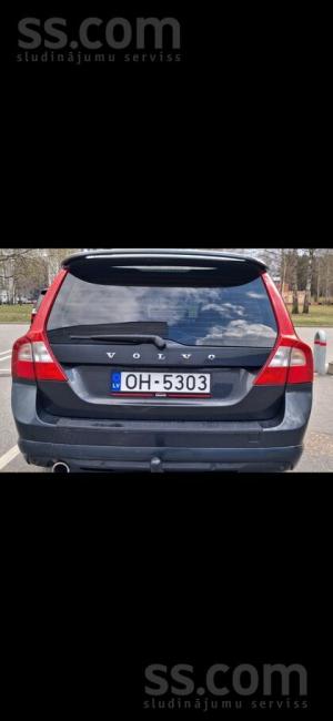 Pelēks Volvo V70 2012 Rīga, ar dzinēja tilpumu 2.00 L un nobraukumu 0 tūkst. km par 5900 €, foto 8 vietnē AUTOMOTO.COM.LV