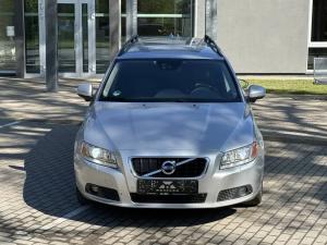 Grey Volvo V70 2012 in Jurmala, with an engine capacity of 2.00 L and mileage of 250 thousand km for 4950 €, photo 12 on AUTOMOTO.COM.LV