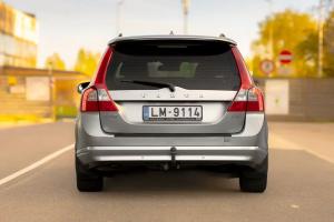 Pelēks Volvo V70 2012 Jelgava, ar dzinēja tilpumu 2.00 L un nobraukumu 446 tūkst. km par 5200 €, foto 7 vietnē AUTOMOTO.COM.LV