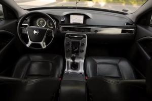 Pelēks Volvo V70 2012 Jelgava, ar dzinēja tilpumu 2.00 L un nobraukumu 446 tūkst. km par 5200 €, foto 9 vietnē AUTOMOTO.COM.LV