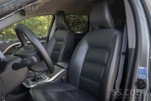 Grey Volvo V70 2012 in Tukums, with an engine capacity of 2.00 L and mileage of 318 thousand km for 6990 €, photo 16 on AUTOMOTO.COM.LV