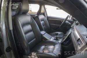 Grey Volvo V70 2012 in Tukums, with an engine capacity of 2.00 L and mileage of 318 thousand km for 6990 €, photo 19 on AUTOMOTO.COM.LV