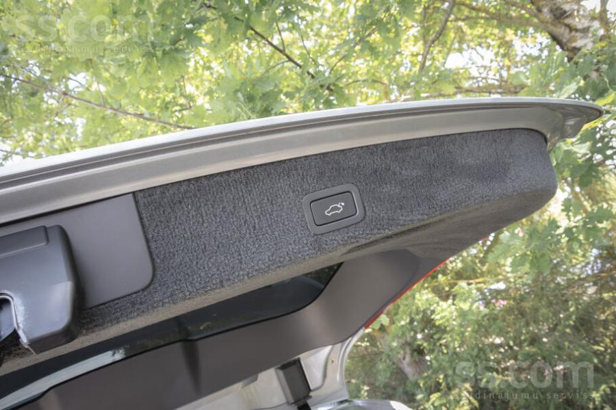 Grey Volvo V70 2012 in Tukums, with an engine capacity of 2.00 L and mileage of 318 thousand km for 6990 €, photo 23 on AUTOMOTO.COM.LV