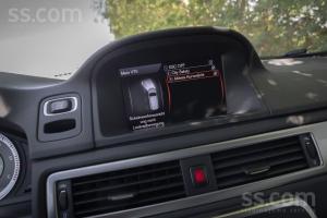 Grey Volvo V70 2012 in Tukums, with an engine capacity of 2.00 L and mileage of 318 thousand km for 6990 €, photo 27 on AUTOMOTO.COM.LV