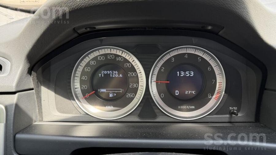 Pelēks Volvo V70 2012 Aizkraukle, ar dzinēja tilpumu 2.00 L un nobraukumu 209 tūkst. km par 5970 €, foto 20 vietnē AUTOMOTO.COM.LV