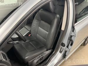Grey Volvo V70 2012 in Jurmala, with an engine capacity of 2.00 L and mileage of 352 thousand km for 6995 €, photo 18 on AUTOMOTO.COM.LV