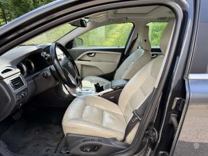 Pelēks Volvo V70 2012 Alīta, ar dzinēja tilpumu 2.00 L un nobraukumu 298 tūkst. km par 4250 €, foto 7 vietnē AUTOMOTO.COM.LV
