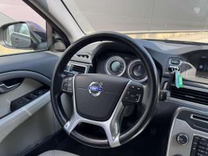 Pelēks Volvo V70 2012 Alīta, ar dzinēja tilpumu 2.00 L un nobraukumu 298 tūkst. km par 4250 €, foto 12 vietnē AUTOMOTO.COM.LV