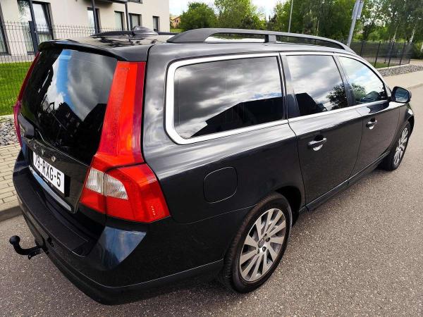 Серый Вольво В70 2012 в Каунас, объемом двигателя 1.98 л и пробегом 270 тыс. км за 5350 €, фото 4 на AUTOMOTO.COM.LV