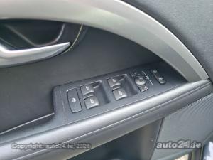 Pelēks Volvo V70 2012 Paide, ar dzinēja tilpumu 2.00 L un nobraukumu 311 tūkst. km par 6990 €, foto 23 vietnē AUTOMOTO.COM.LV