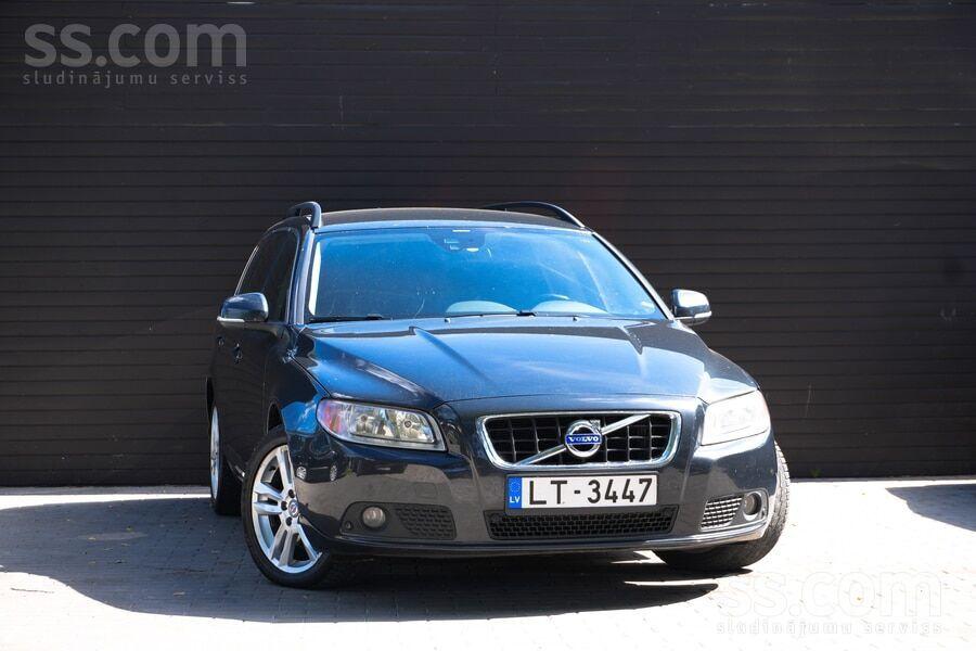 Pelēks Volvo V70 2012 Rīga, ar dzinēja tilpumu 2.40 L un nobraukumu 344 tūkst. km par 7490 €, foto 3 vietnē AUTOMOTO.COM.LV
