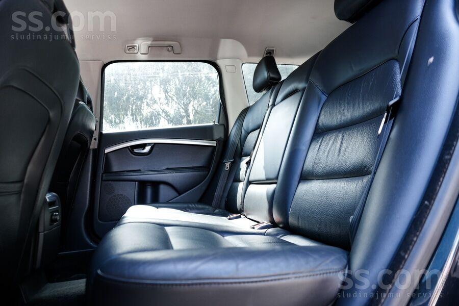 Pelēks Volvo V70 2012 Rīga, ar dzinēja tilpumu 2.40 L un nobraukumu 344 tūkst. km par 7490 €, foto 9 vietnē AUTOMOTO.COM.LV