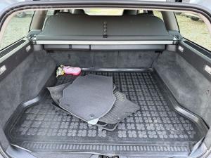 Pelēks Volvo V70 2012 Saldus, ar dzinēja tilpumu 2.00 L un nobraukumu 351 tūkst. km par 2950 €, foto 10 vietnē AUTOMOTO.COM.LV