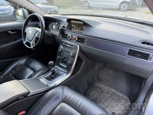Pelēks Volvo V70 2012 Saldus, ar dzinēja tilpumu 2.00 L un nobraukumu 351 tūkst. km par 2950 €, foto 15 vietnē AUTOMOTO.COM.LV
