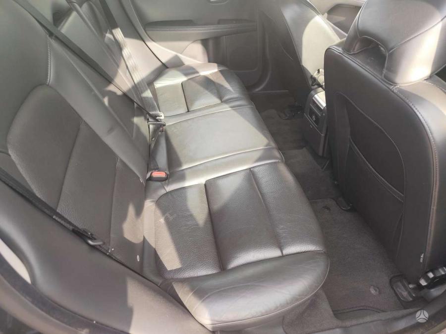 Pelēks Volvo V70 2012 Kauņa, ar dzinēja tilpumu 1.98 L un nobraukumu 300 tūkst. km par 5250 €, foto 17 vietnē AUTOMOTO.COM.LV