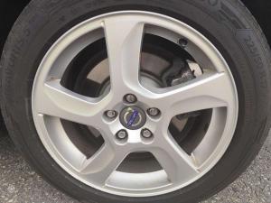 Pelēks Volvo V70 2012 Kauņa, ar dzinēja tilpumu 1.98 L un nobraukumu 300 tūkst. km par 5250 €, foto 20 vietnē AUTOMOTO.COM.LV