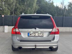 Grey Volvo V70 2012 in Vilnius, with an engine capacity of 1.98 L and mileage of 410 thousand km for 6000 €, photo 7 on AUTOMOTO.COM.LV
