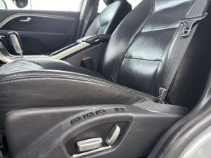 Grey Volvo V70 2012 in Vilnius, with an engine capacity of 1.98 L and mileage of 410 thousand km for 6000 €, photo 13 on AUTOMOTO.COM.LV