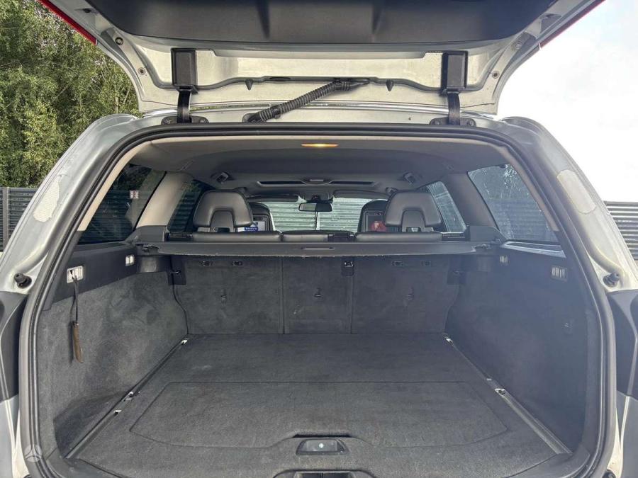 Grey Volvo V70 2012 in Vilnius, with an engine capacity of 1.98 L and mileage of 410 thousand km for 6000 €, photo 21 on AUTOMOTO.COM.LV