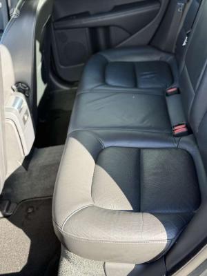 Grey Volvo V70 2012 in Siauliai, with an engine capacity of 2.00 L and mileage of 292 thousand km for 6000 €, photo 21 on AUTOMOTO.COM.LV