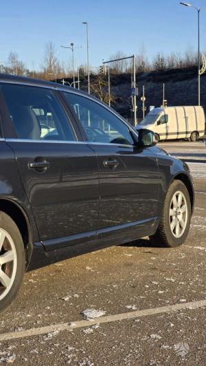Pelēks Volvo V70 2013 Viļņa, ar dzinēja tilpumu 1.98 L un nobraukumu 279 tūkst. km par 6450 €, foto 12 vietnē AUTOMOTO.COM.LV