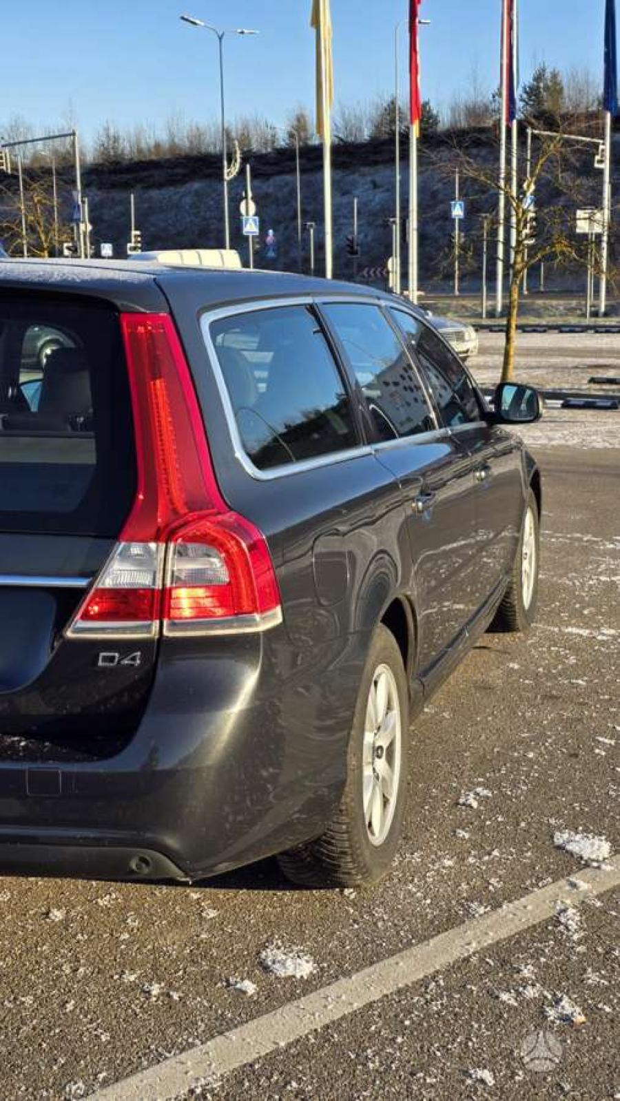 Pelēks Volvo V70 2013 Viļņa, ar dzinēja tilpumu 1.98 L un nobraukumu 279 tūkst. km par 6450 €, foto 13 vietnē AUTOMOTO.COM.LV