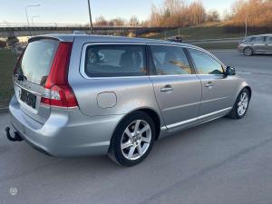 Grey Volvo V70 2013 in Kaunas, with an engine capacity of 1.56 L and mileage of 210 thousand km for 6250 €, photo 14 on AUTOMOTO.COM.LV